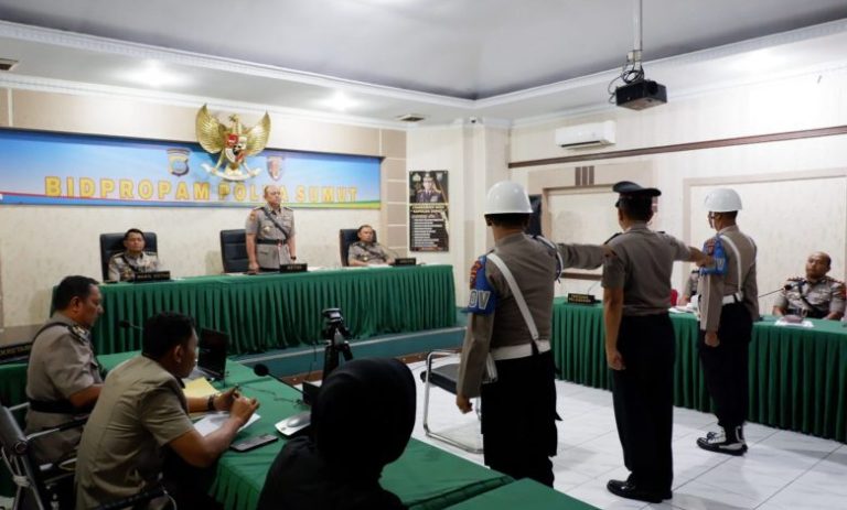 AKBP A H Resmi Di PTDH, Kapolda Sumut: Bentuk ketegasan Polri - RAKYAT BICARA NEWS