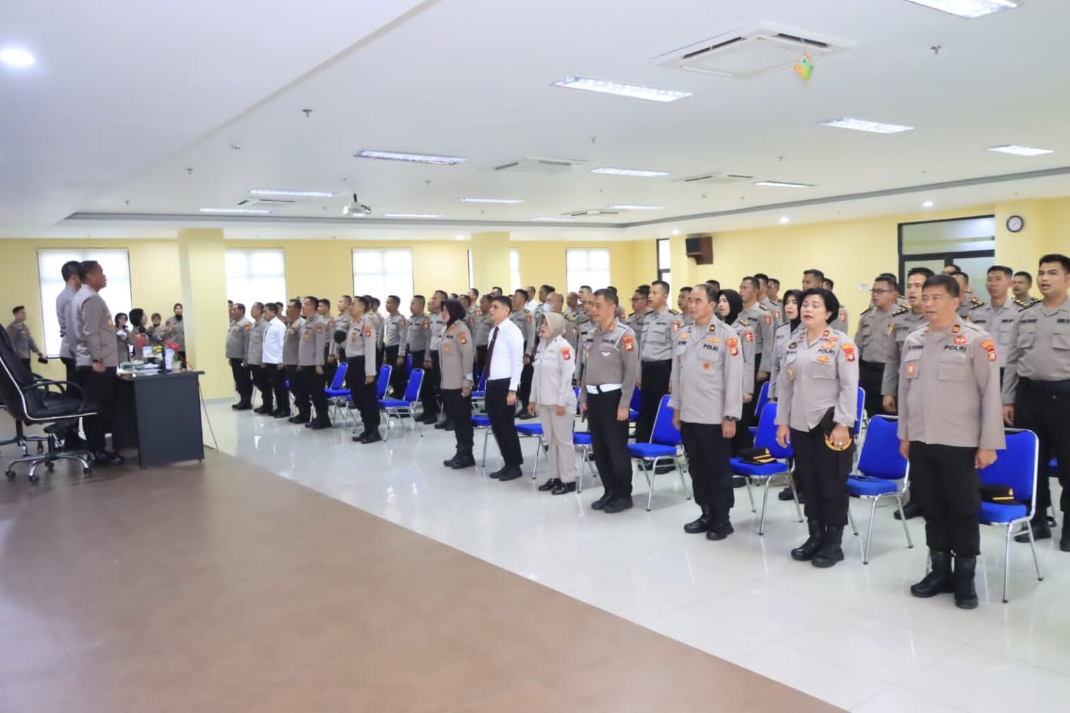 Polres Metro Bekasi Kota Gelar Kegiatan Penerimaan Siswa SIP Angkatan ...