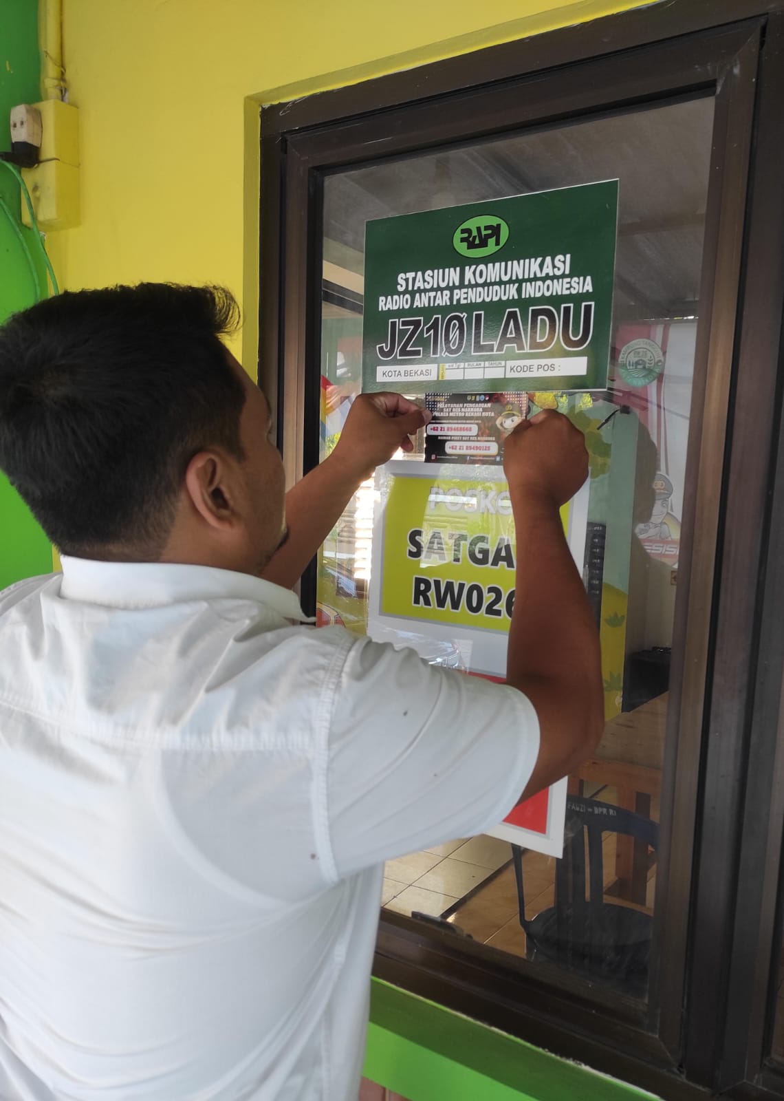 Satresnarkoba Pasang Spanduk Sosialisasi Pencegahan Narkoba dan ...